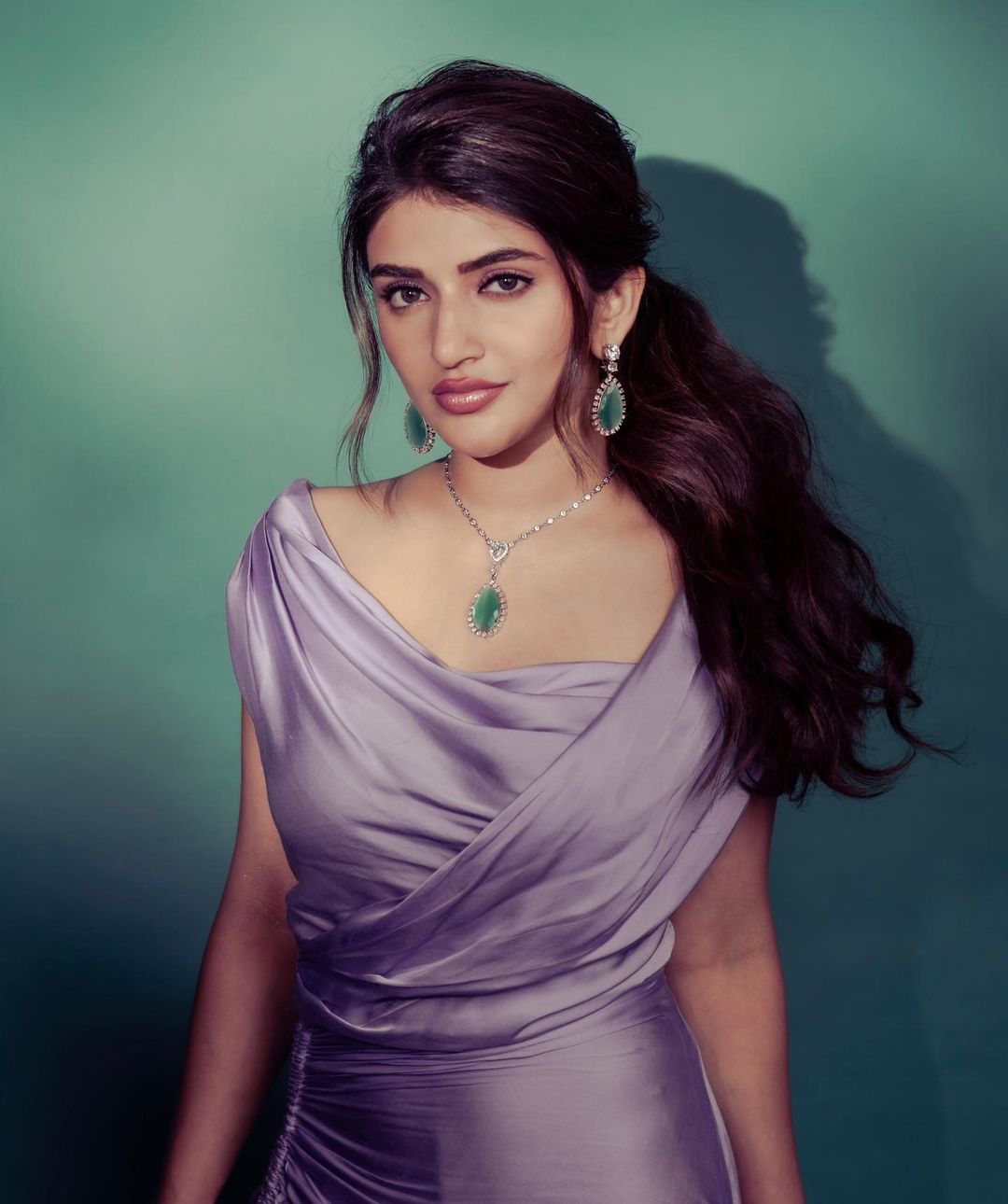 Actress sreeleela mesmerizing photos | Newsminute24